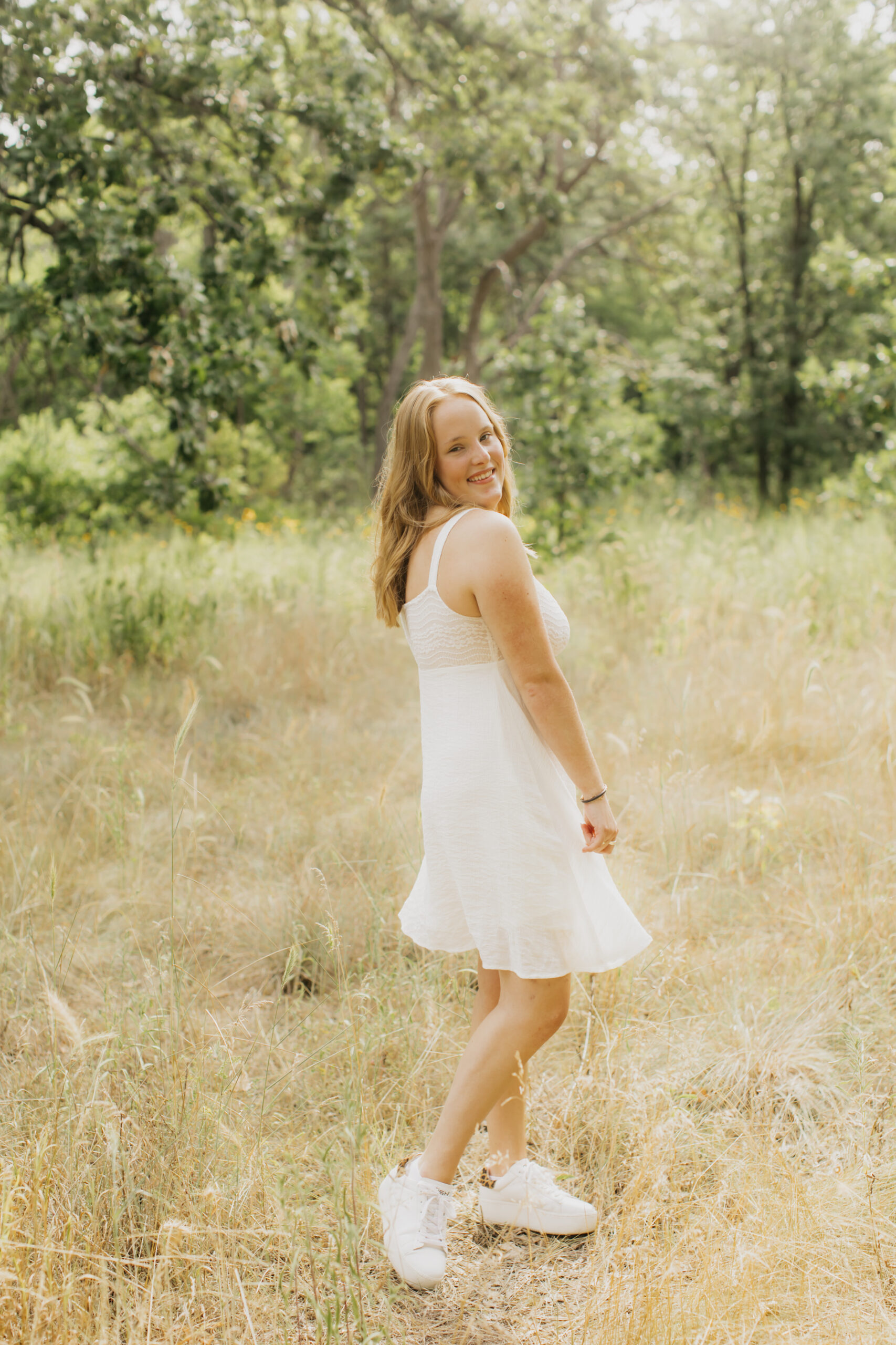 Breck High School Senior Maya and Her Enchanting Photo Session