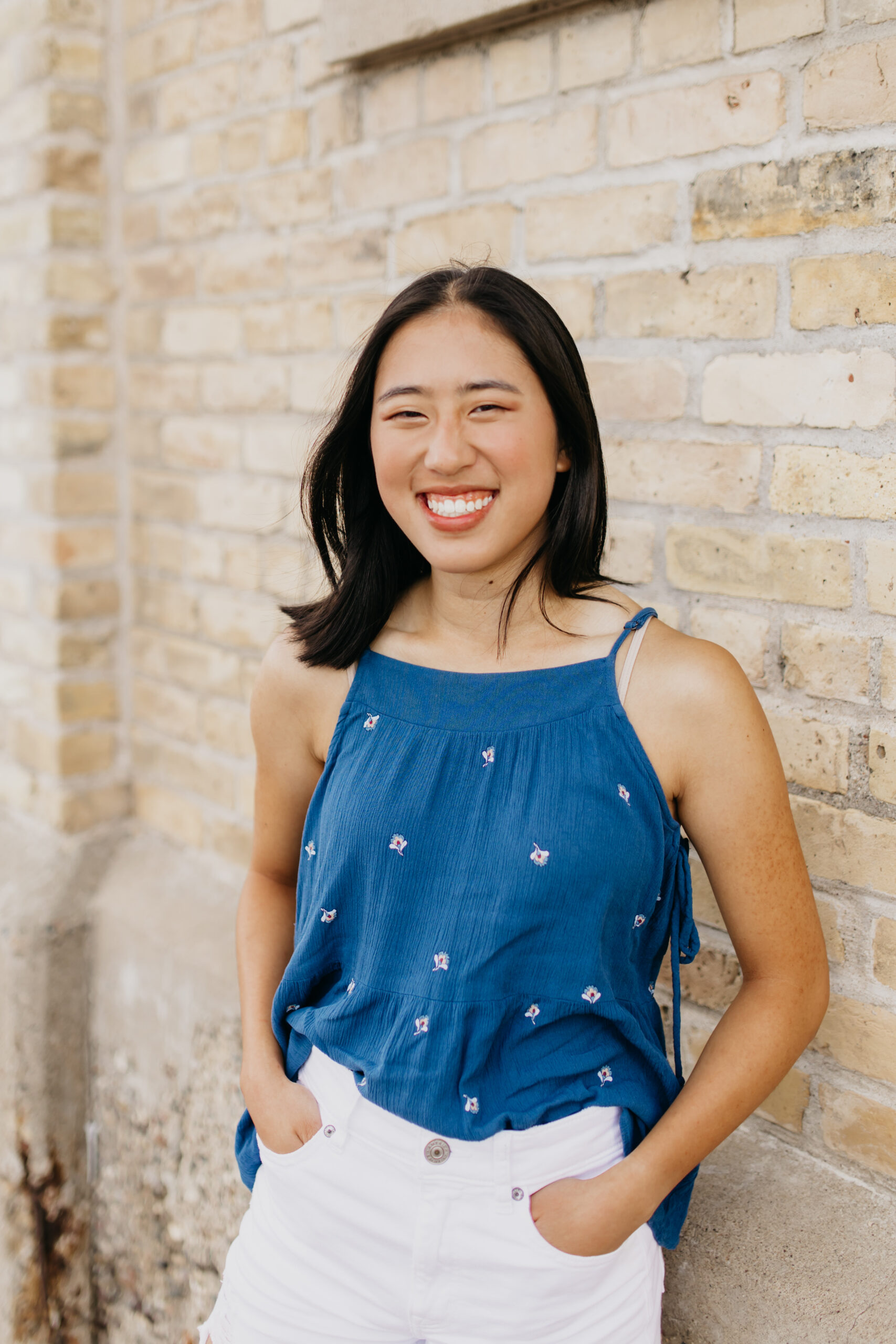 Minnetonka High School | Elise's Senior Photos - mycahbain.com