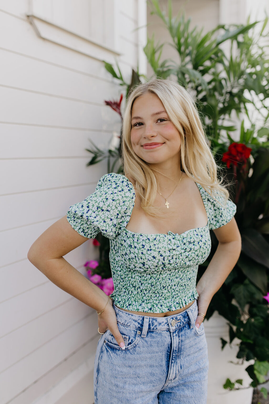 Edina High School Senior Photos | Felicity's Session