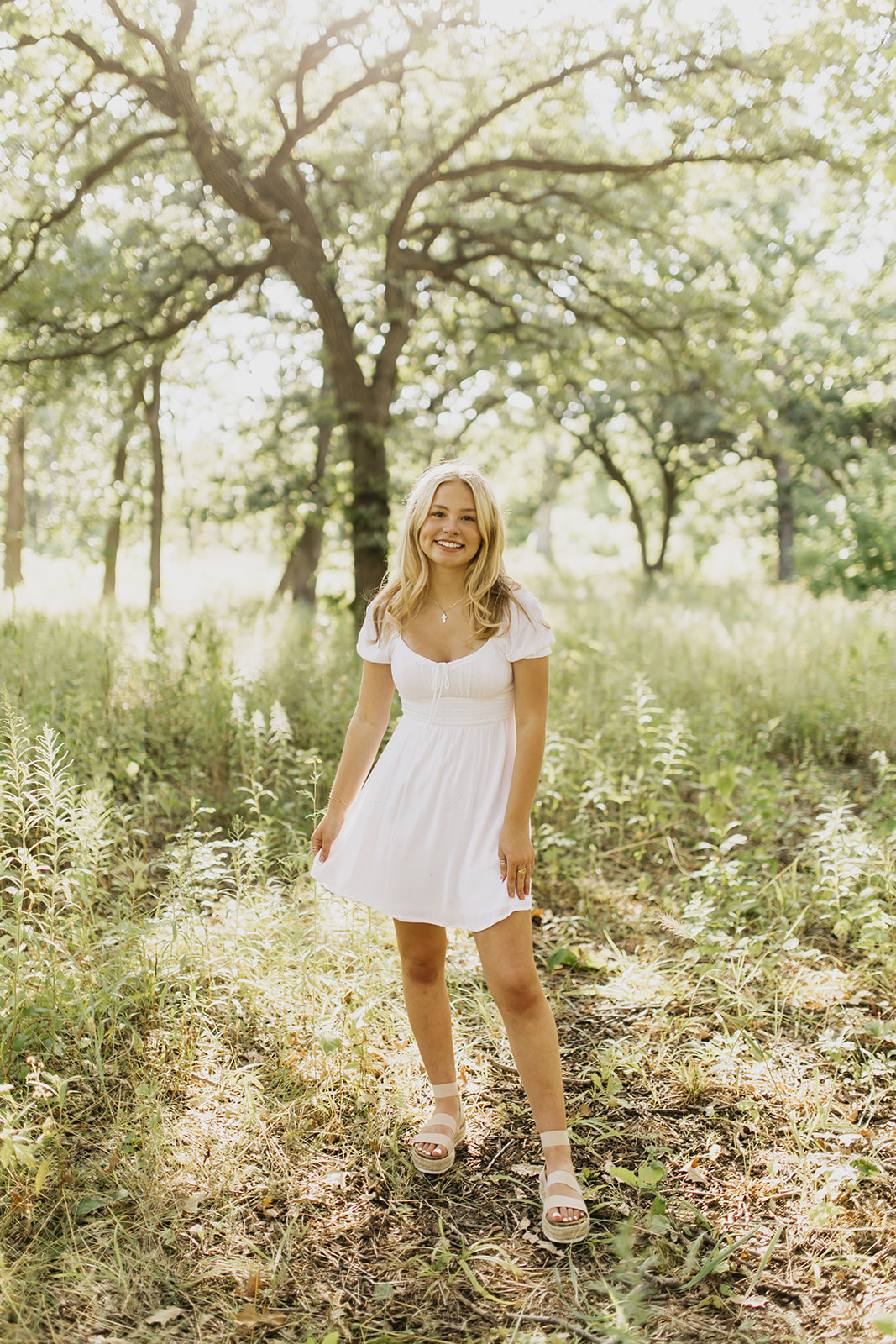 Edina High School Senior Photos | Felicity's Session