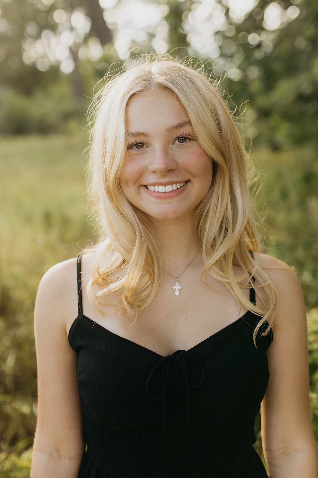 Edina High School Senior Photos | Felicity's Session