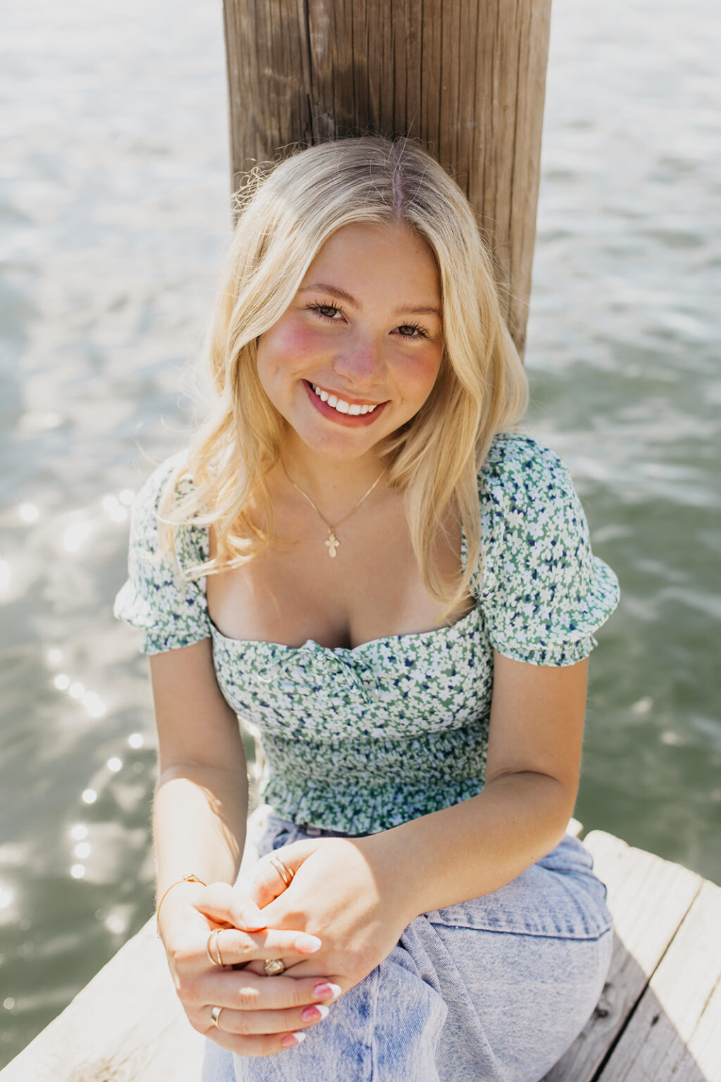 Edina High School Senior Photos | Felicity's Session