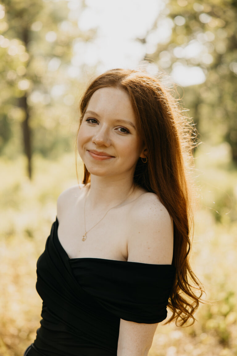 Visitation School Senior Photos | Caroline Connor - mycahbain.com