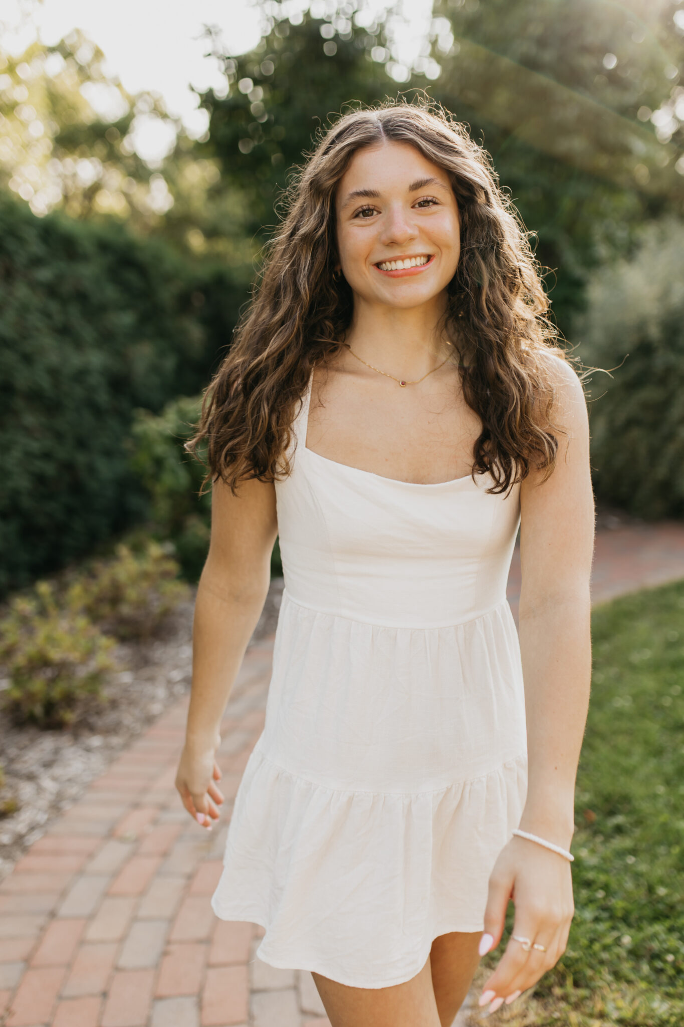 Edina High Seniors | Natalie's Photo Session - mycahbain.com