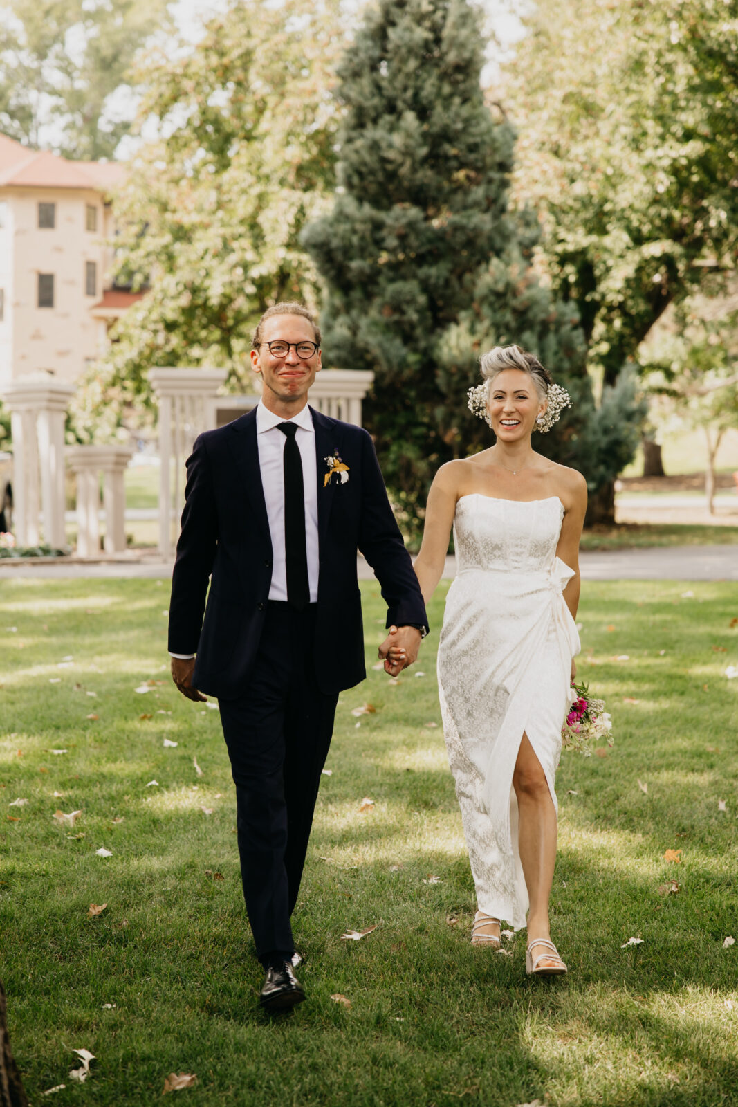 Why Backyard Weddings Are Perfect for Your 2024 Wedding