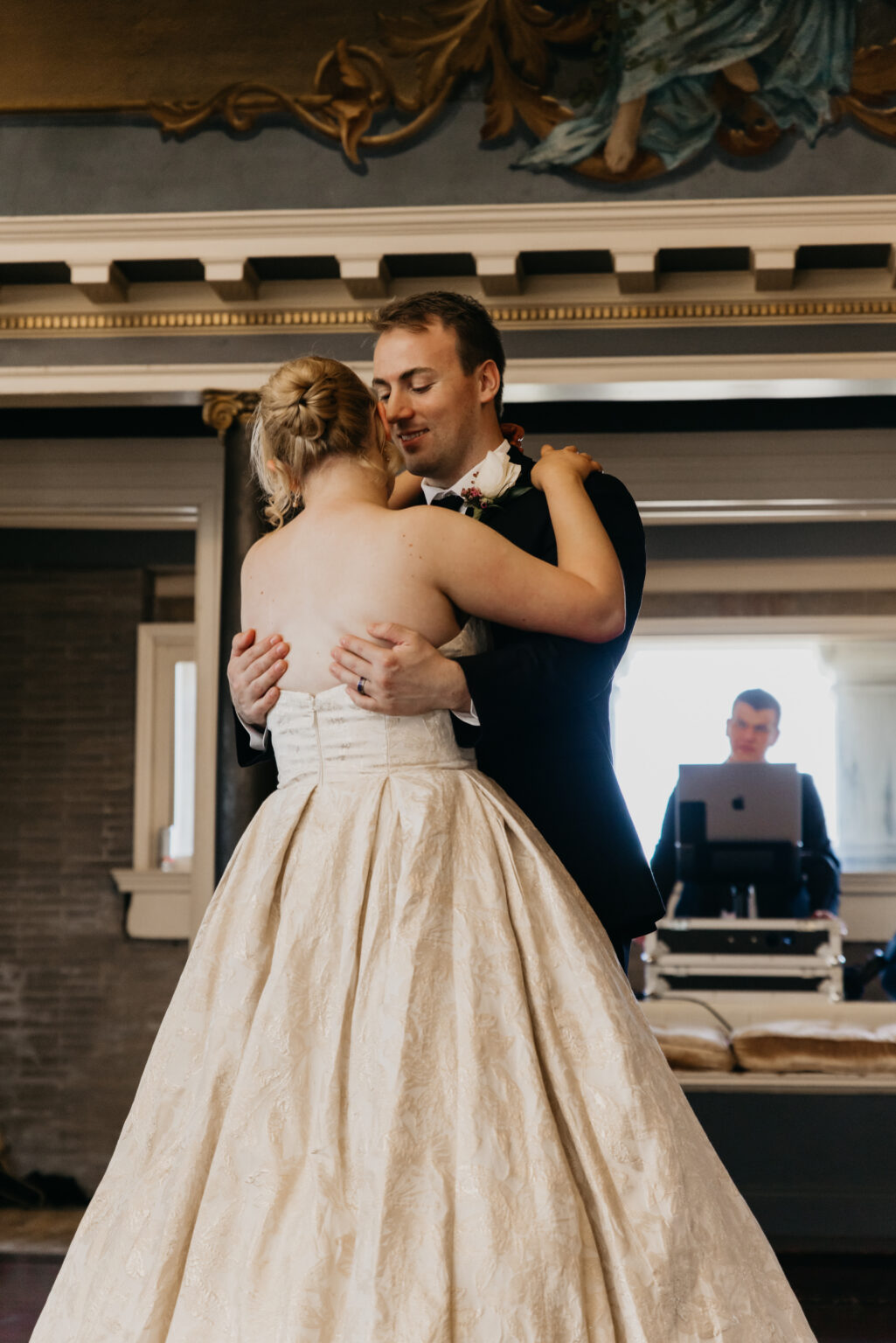 Semple Mansion | A Grand & Elegant Wedding Venue in Minneapolis