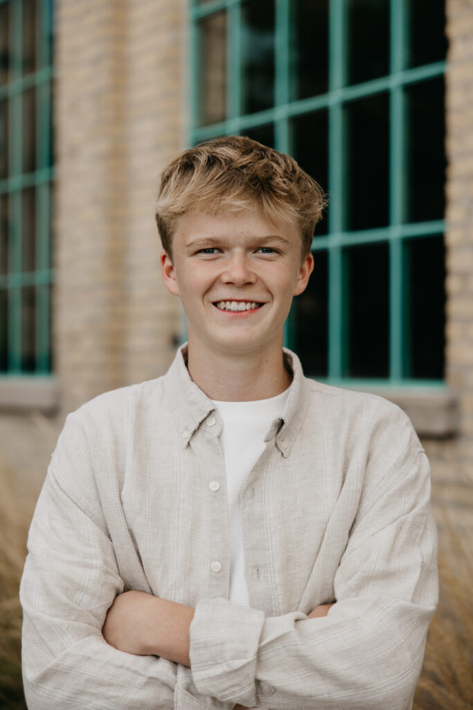 Washburn High School Senior Photos | Evan’s Session - mycahbain.com