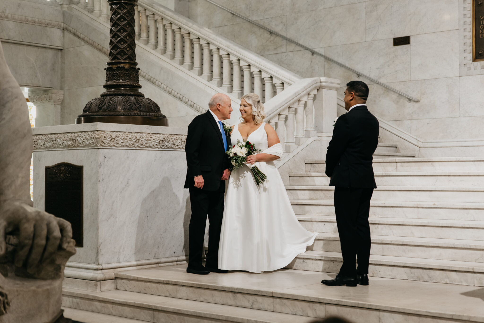 A Timeless Minneapolis City Hall Wedding: Michelle & Jose
