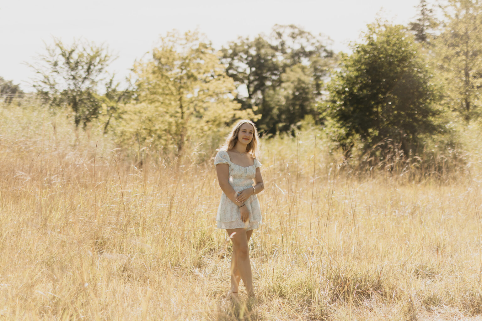 Edina’s Best Photographer for Senior Portraits - mycahbain.com